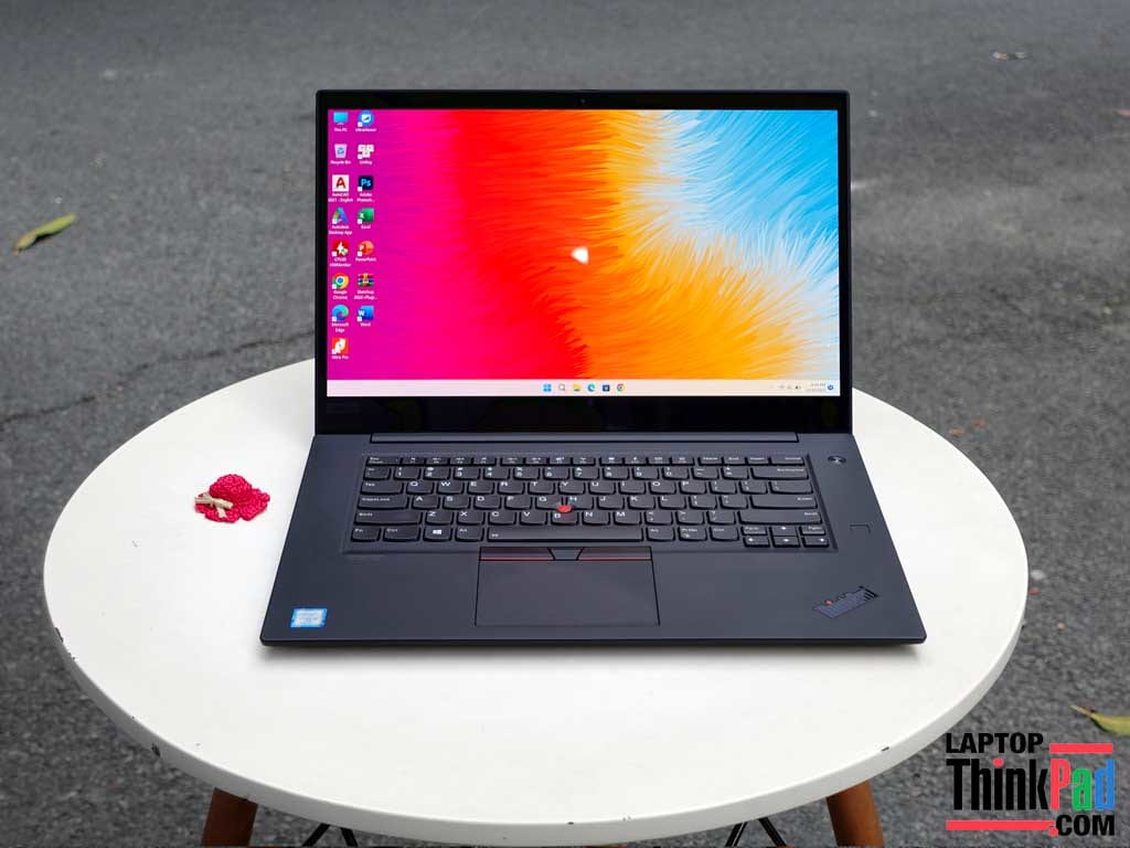 Lenovo ThinkPad P1 Gen 2 Core i9-9880H Nvidia Quadro T2000 4K OLED