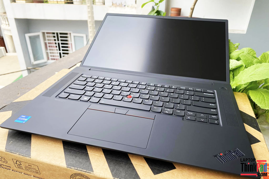 ThinkPad P1 Gen 4 i7-11th , i9-11950H Vga RTX 4G 8GB 16GB
